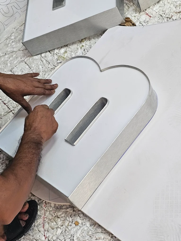 Channelium Signs - Al Farhan Printing